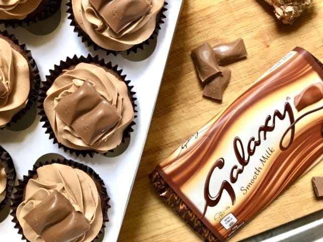 Galaxy Chocolate Cupcakes – Maverick Baking